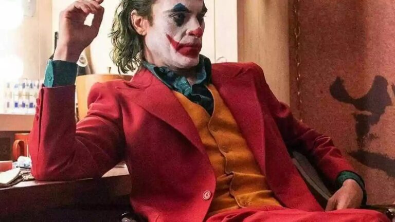 Coringa 2: protagonista é caçado por dois coringas em vídeo